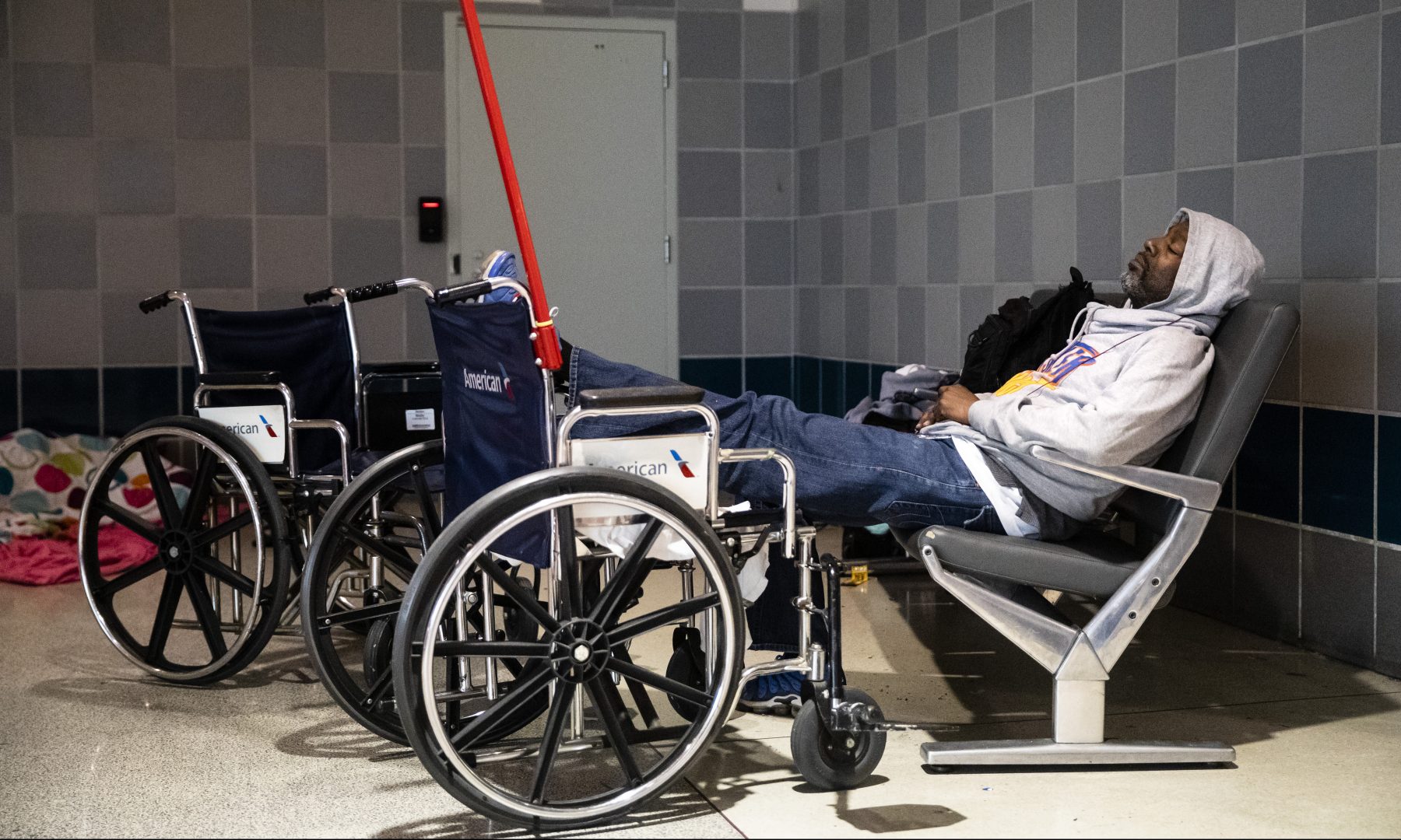 Philadelphia to test, move homeless sheltering at airport | WITF