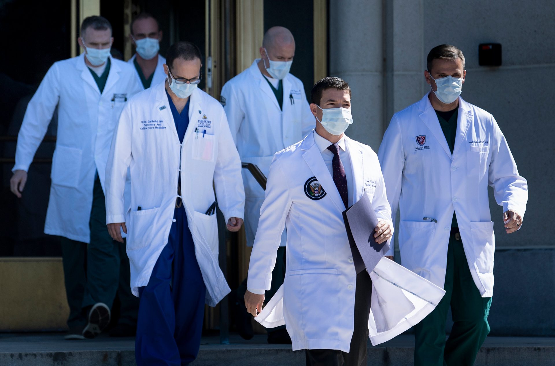 Trump’s doctor says there’s no ‘actively replicating virus’ — so is he ...