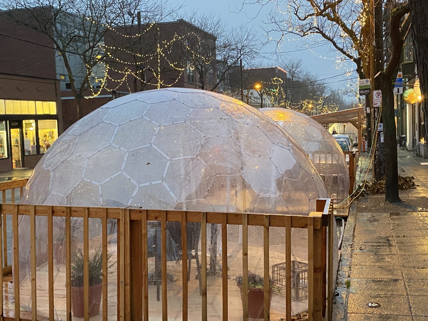 Yurts, igloos and pop-up domes: How safe is ‘outside’ restaurant dining ...
