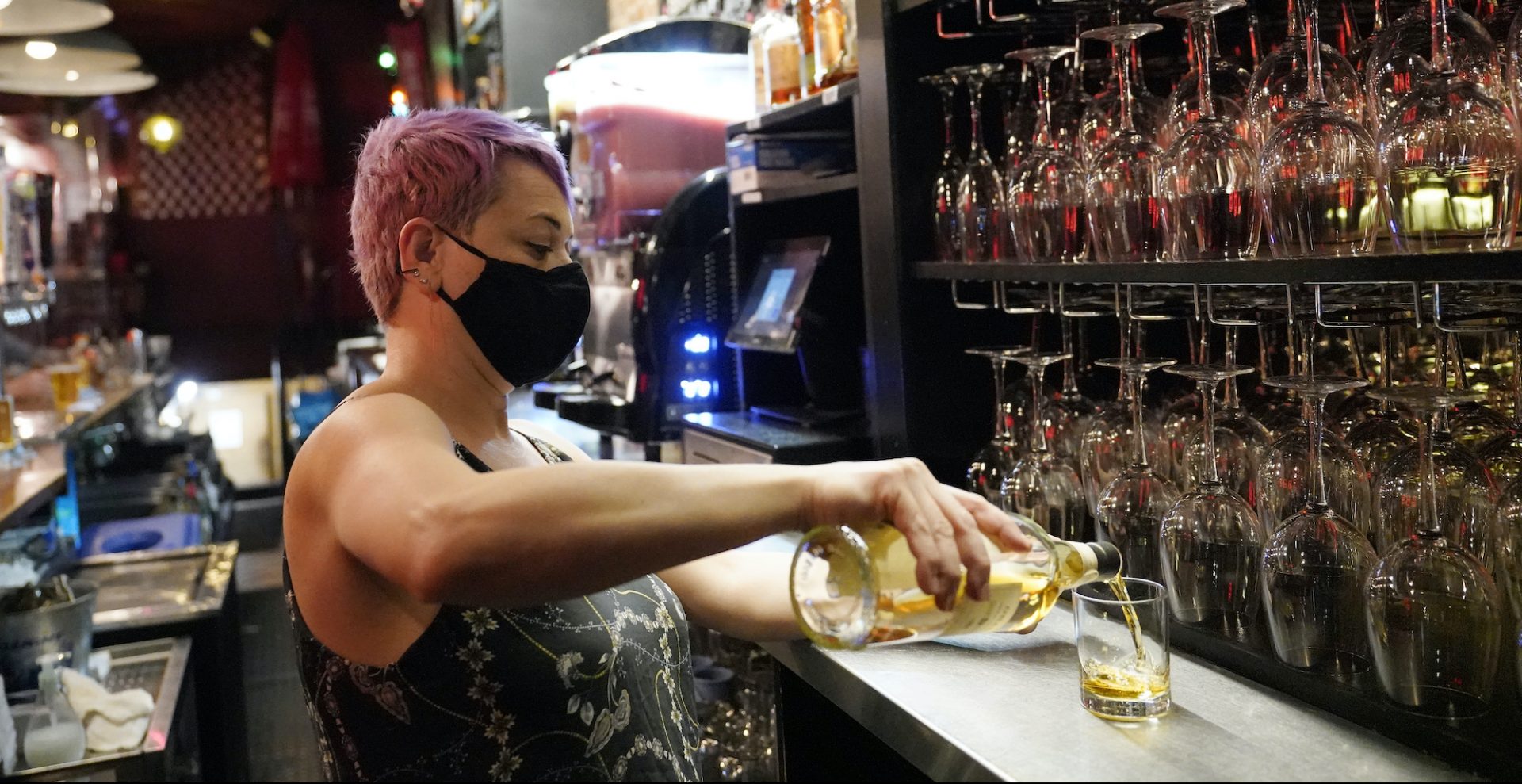 ‘A political football’: Philly bars and restaurants mourn loss of ...