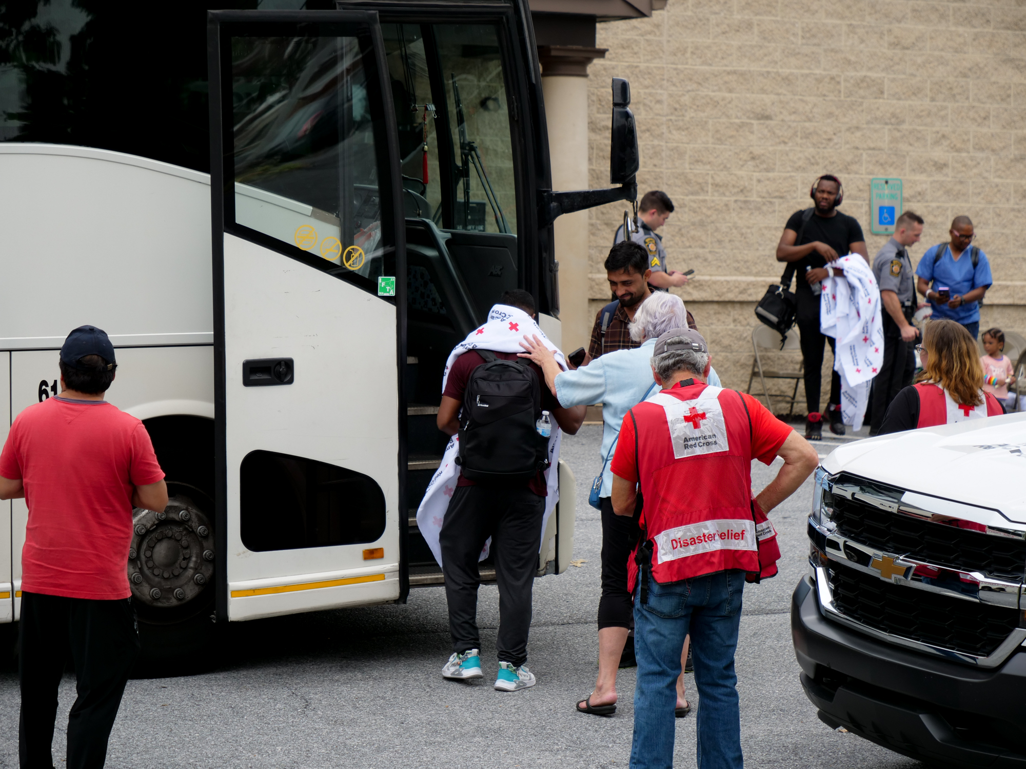 3 passengers dead after charter bus crashes in Pennsylvania | WITF