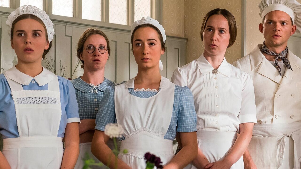 Watch Season 1 through 9 of Seaside Hotel | WITF